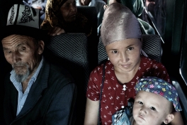 Kyrgyzstan / People and Life – Traditions and life here and there | Guy ...